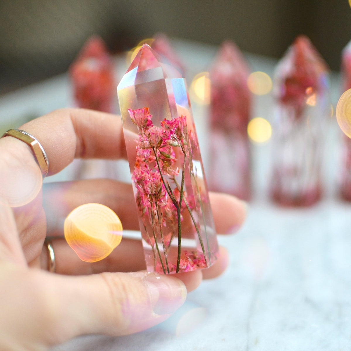 Pressed flower crystal, Coral limonium – Eight Acorns Floral Preservation